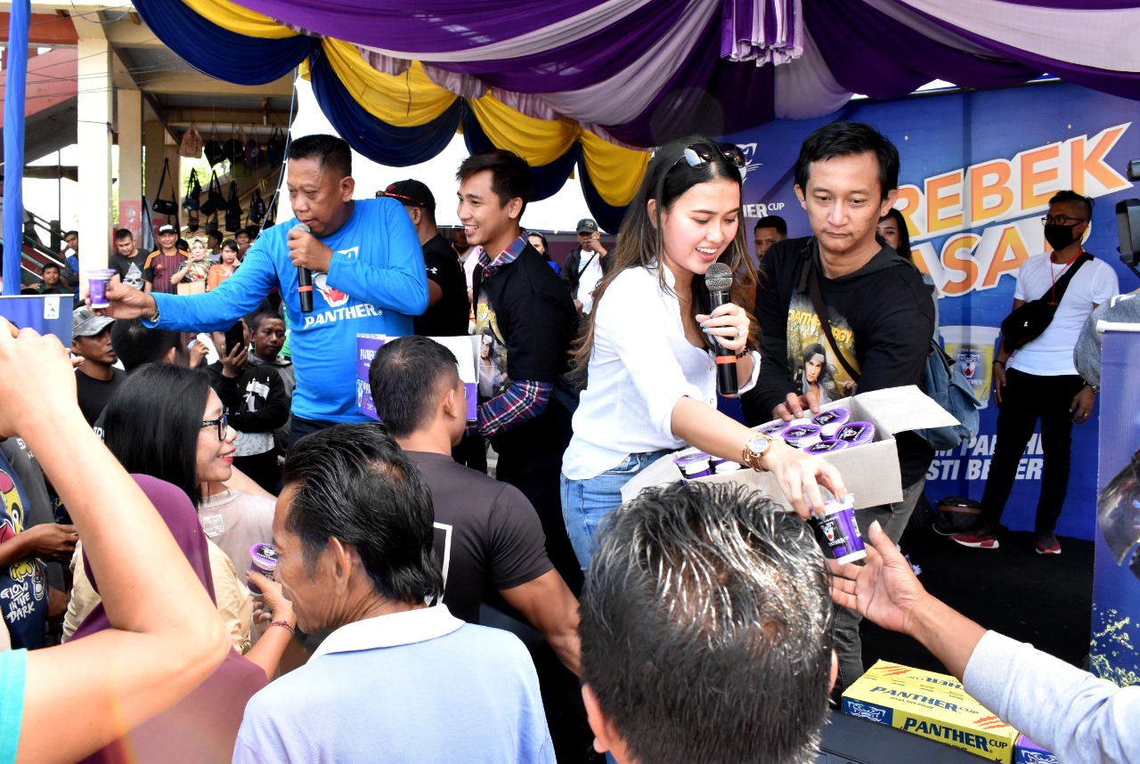 Grebek Pasar Bareng Panther